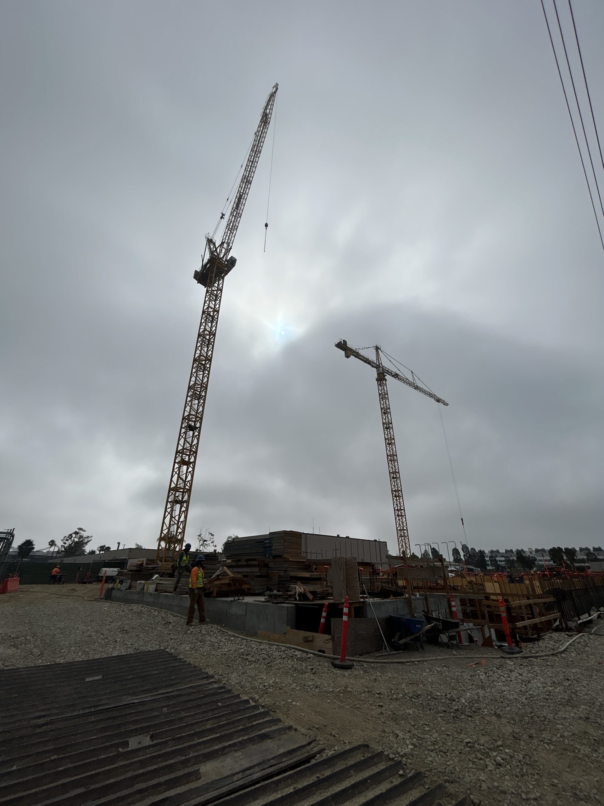 Hidden Los Angeles Oil and Methane Drilling - Sway Features | Methane ...